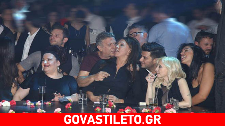 Βάνα Μπάρμπα: «Τα' σπασε» στην Πάολα με τους επώνυμους φίλους της! - Zougla