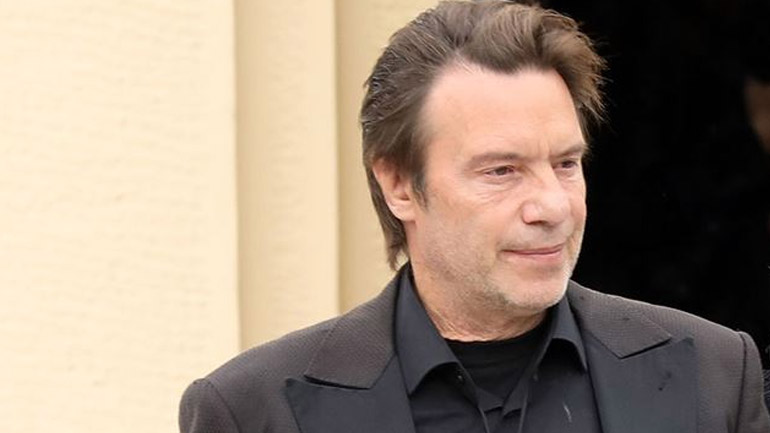 Στράτος Τζώρτζογλου: «Έχανα τα μαλλιά μου, είχε γεμίσει σπυριά το ...