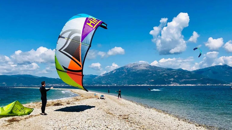 Ξεκίνησε το 1ο Πανελλήνιο Πρωτάθλημα, Formula Kite, Kitefoil & TT:R στο ...